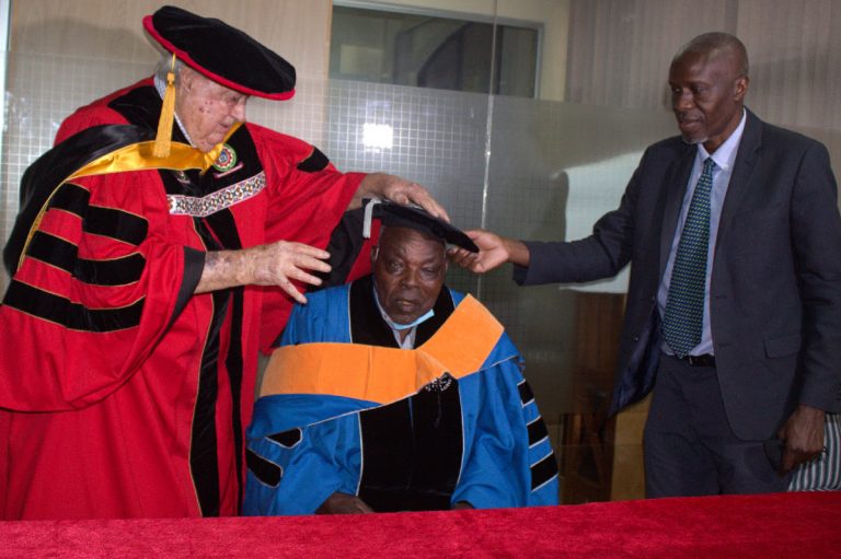 Kamoya Kimeu – Institute for the Science of Origins