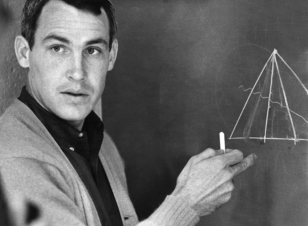 A Man of Two Worlds | art | sci magazine