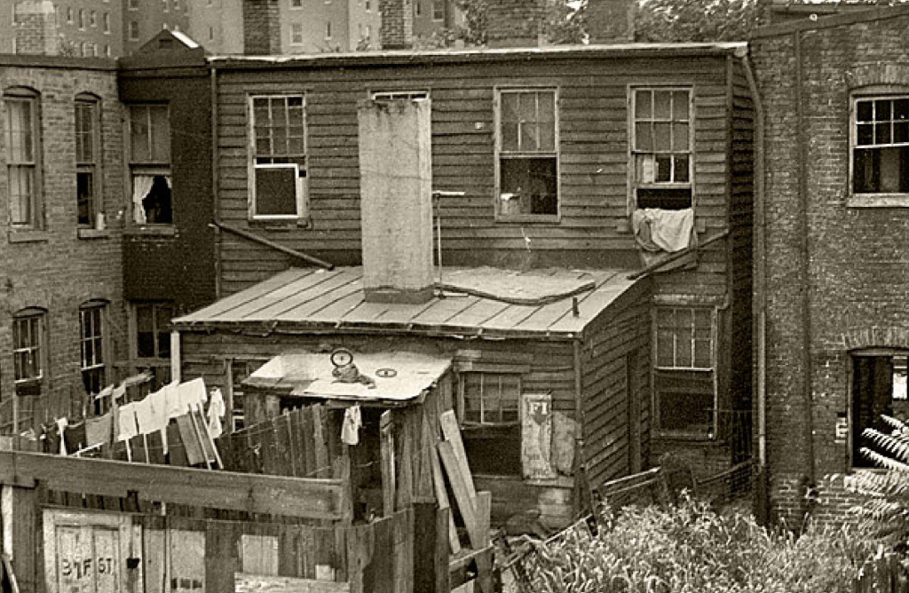 15ClevelandSlums1935 - Dittrick Medical History Center