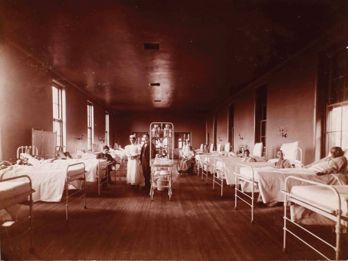 1910_4 - Dittrick Medical History Center